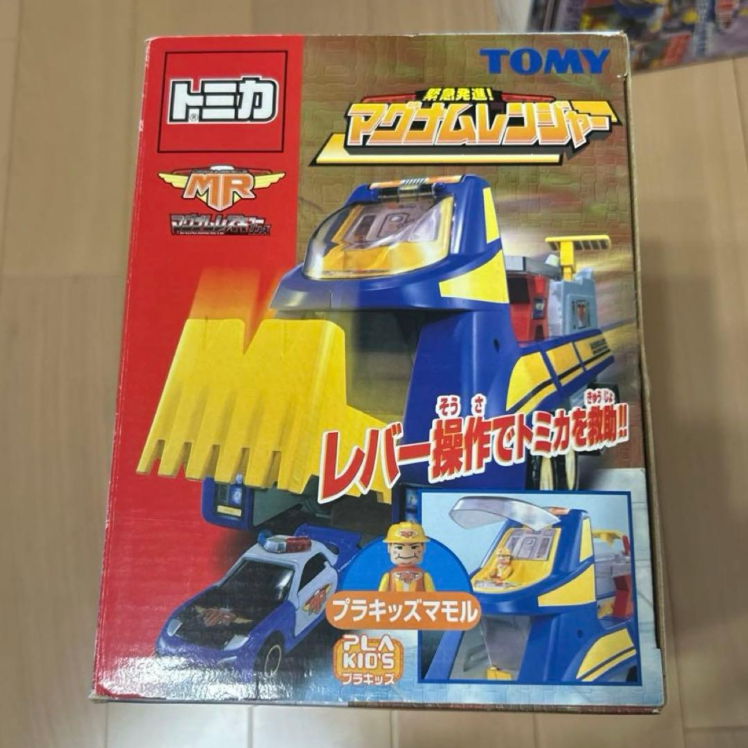 新品未開封　トミカ　マグナムレンジャー　マグナムレスキューシリーズ