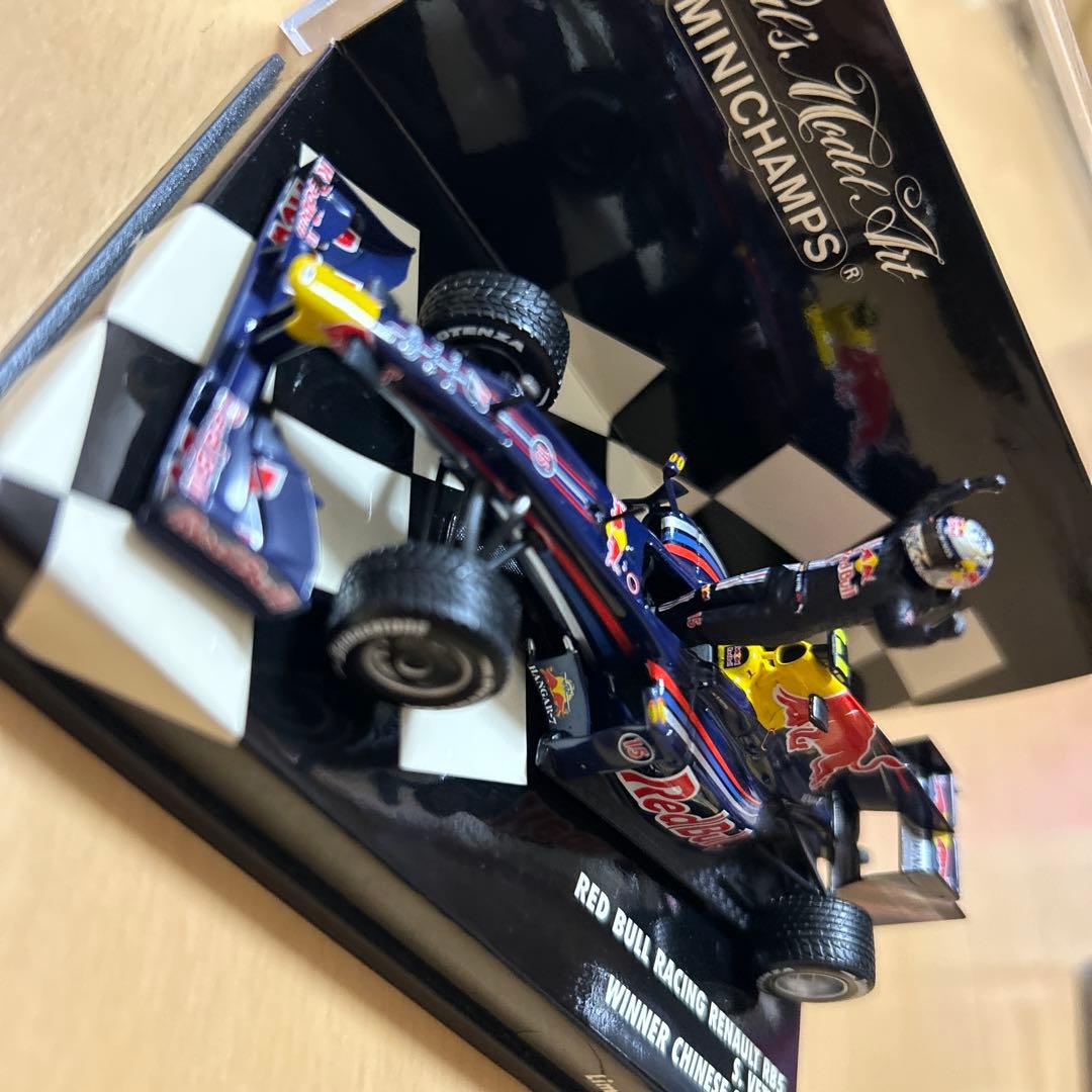 【即購入ok!!】ミニカー 1/43 RED BULL RACING