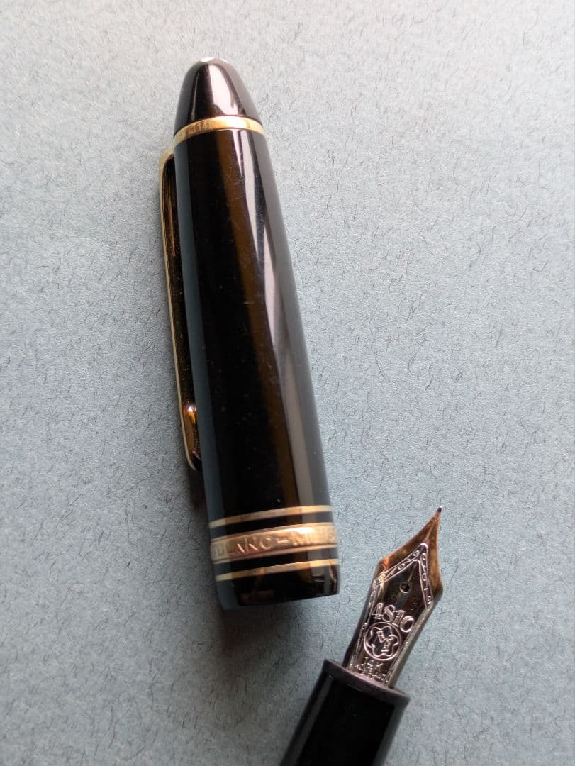 Montblanc 146 万年筆