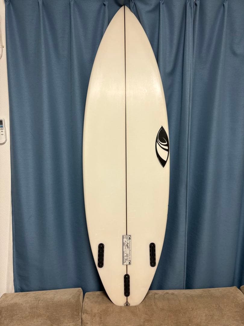 Sharp Eye Surfboards HT2 5’8”