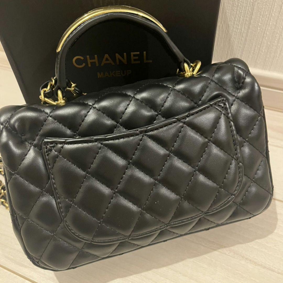 CHANEL　ノベルティ　チェーンショルダーバッグ　ブラック