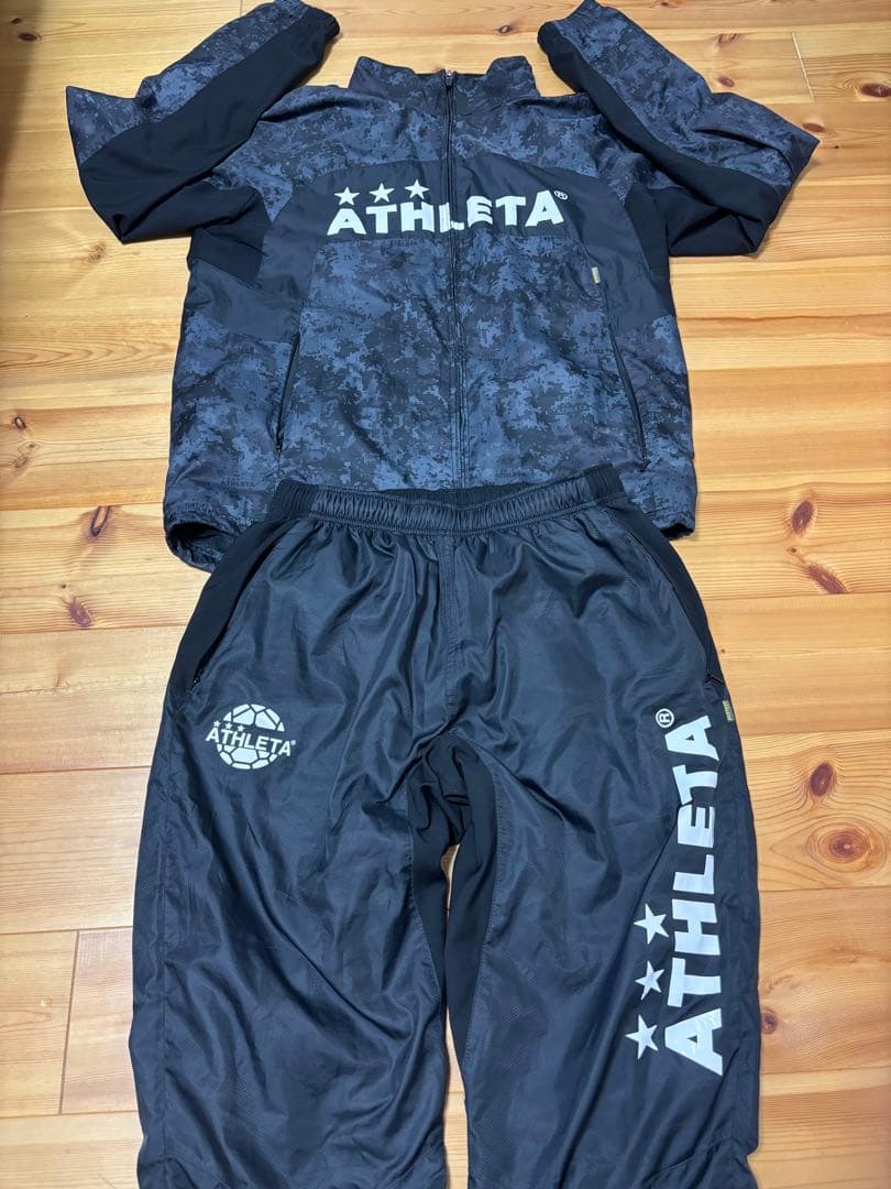 ATHLETA ピステ・ウィンドブレーカーセット