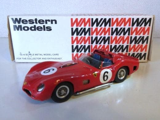特価 Western Models (1/43) フェラーリ 330TR