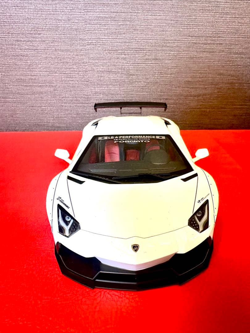 ☆Lamborghini 1/18 アヴェンタドールリバティウォーク　LB