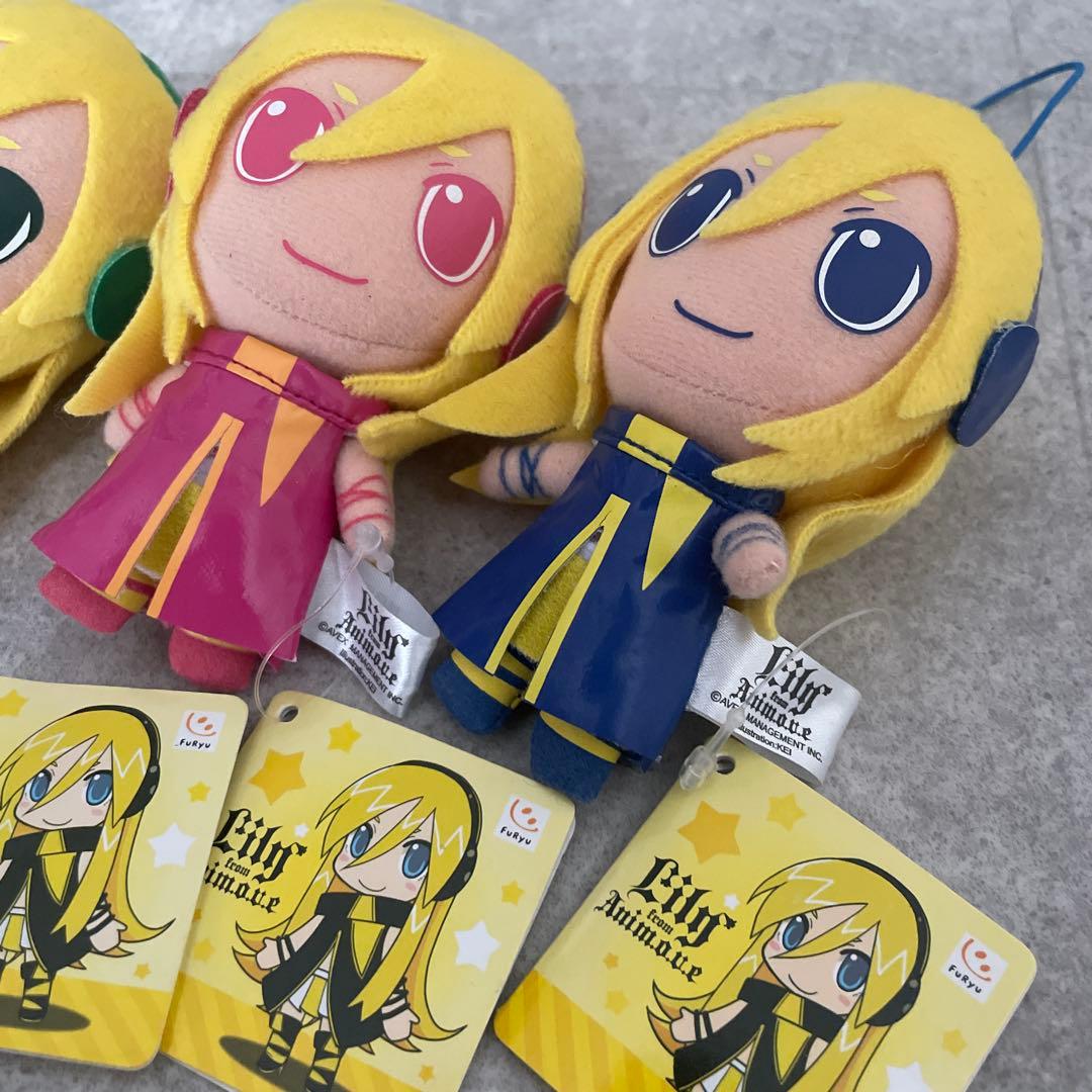 Lily from Anim.o.v.e ぬいぐるみマスコットアニメグッズレトロ