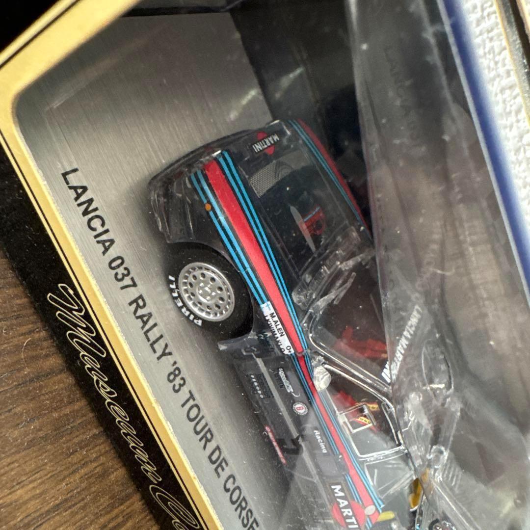 ミニカー 1/43 LANCIA 037 RALLY '83 TOUR DE CORSE