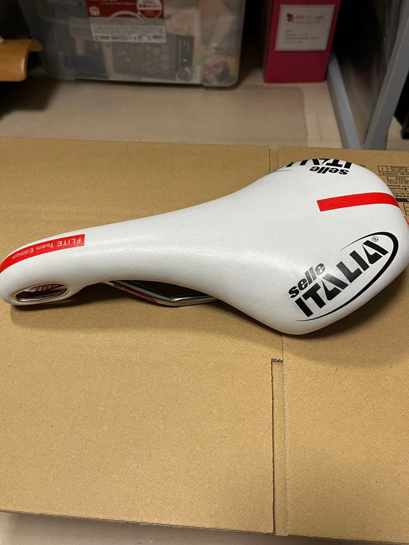 セライタリア selle ITALIA FLITE TE サドル