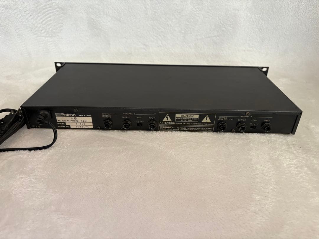Roland E-215 GRAPHIC EQUALIZER イコライザー