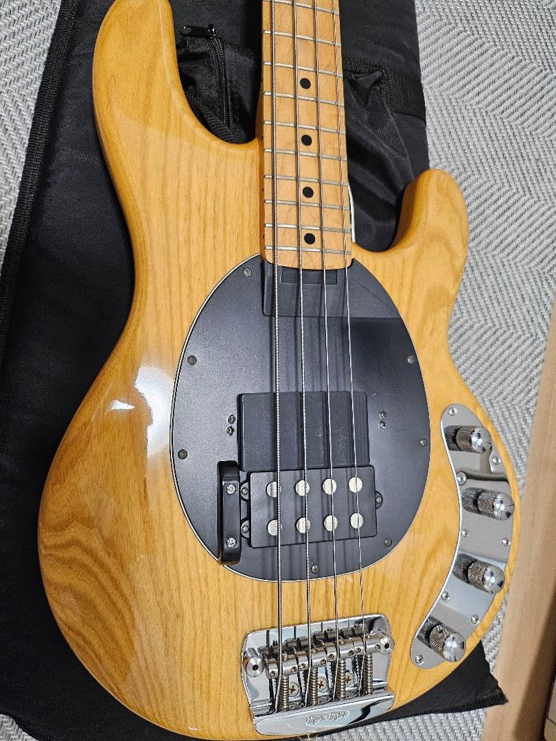 期間限定MusicMan StingRay EX / スティングレイEX 日本製