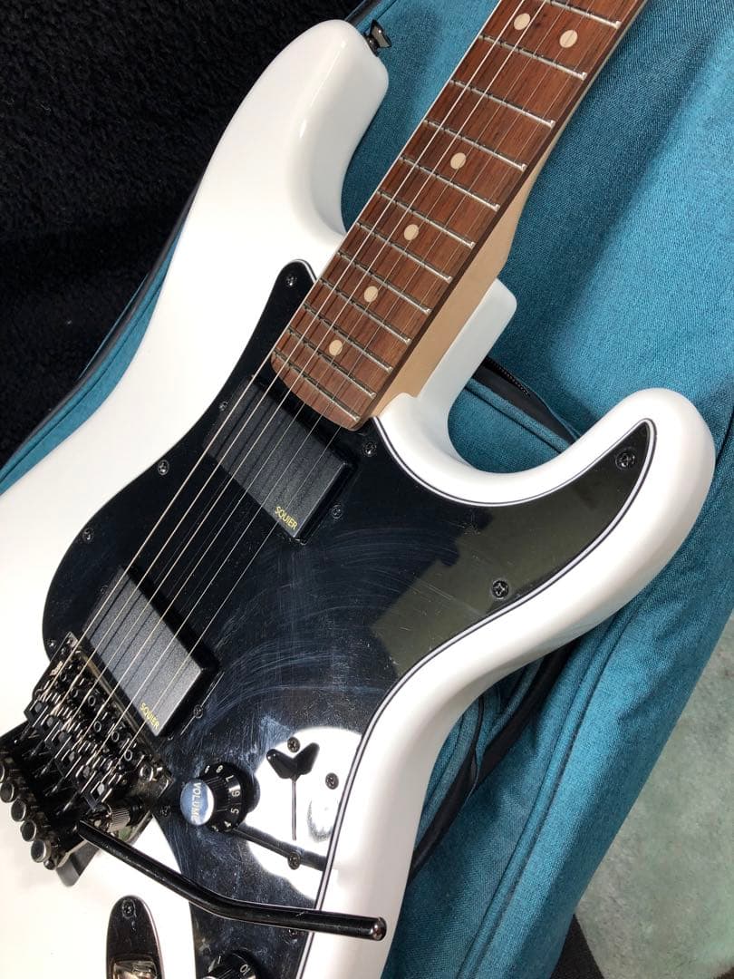 Squier スクワイヤー　アクティブ2ハム　フロイドローズ　リバースヘッド