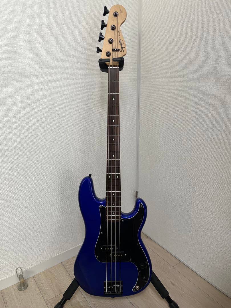 ベース Squier by Fender Affinity Precision Bass
