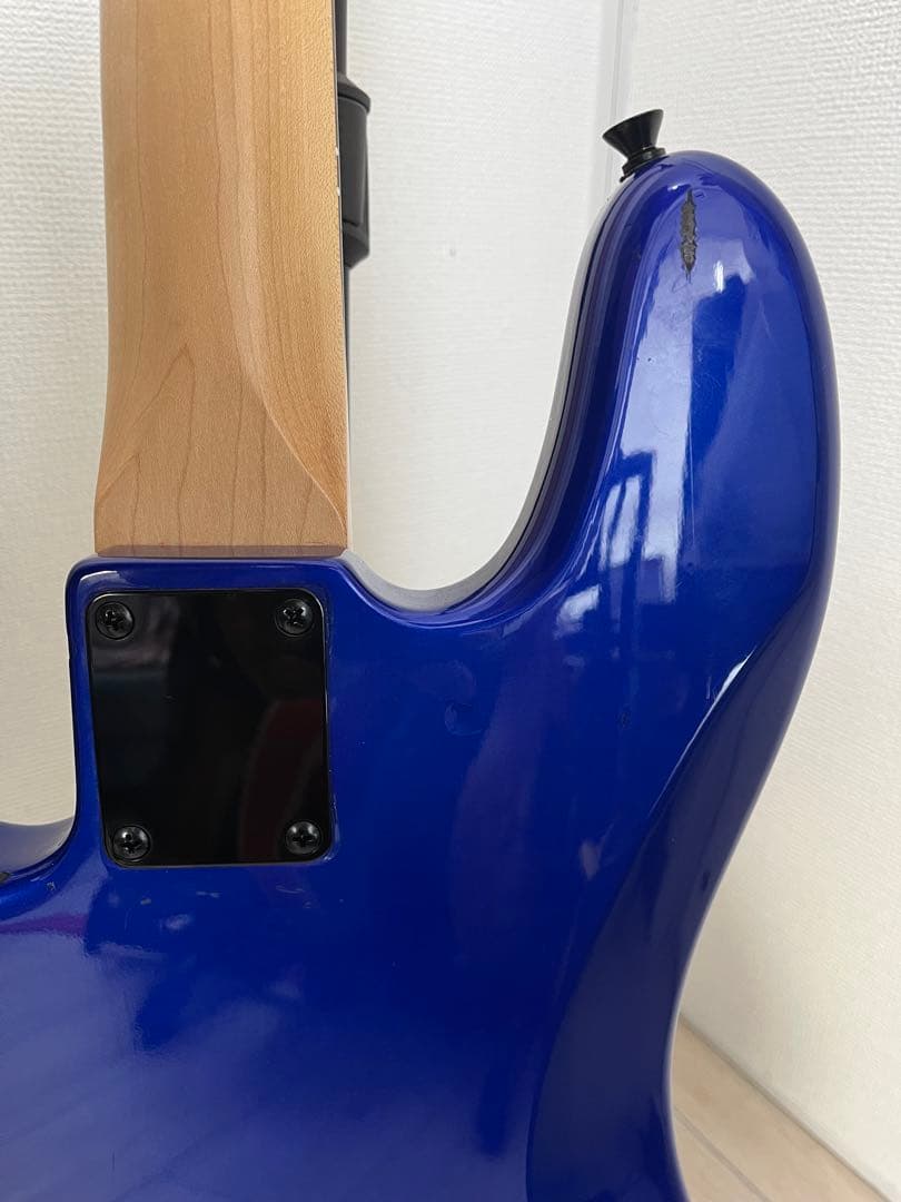 ベース Squier by Fender Affinity Precision Bass