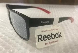 Reebok★日本未発売★赤と黒のデザイン★偏光レンズ