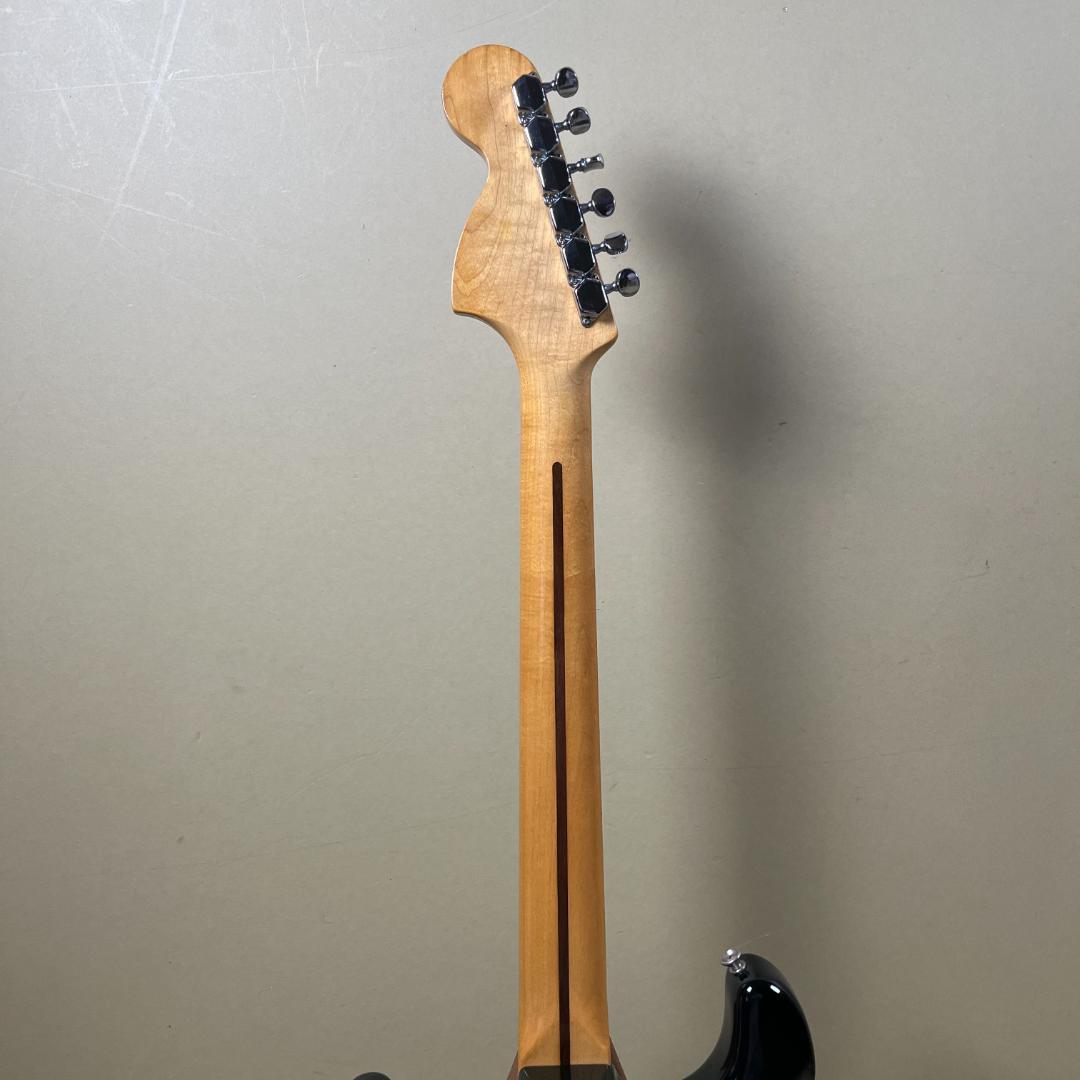 Squier CST-30 SQシリアル 1984年製 ストラトキャスター