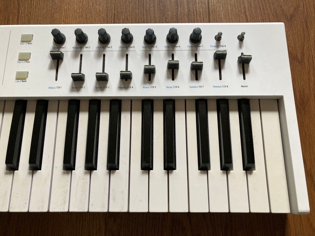ARTURIA KEYLAB 61 MIDIコントローラー　動作品