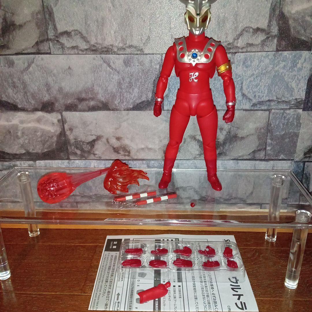 【限定値下げ中】SHF　ウルトラマン レオ