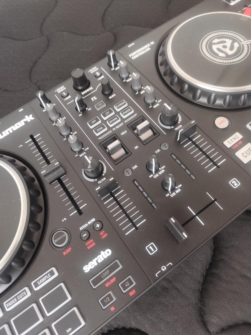 Numark MIXTRACK PRO FX DJコントローラー 未使用 美品
