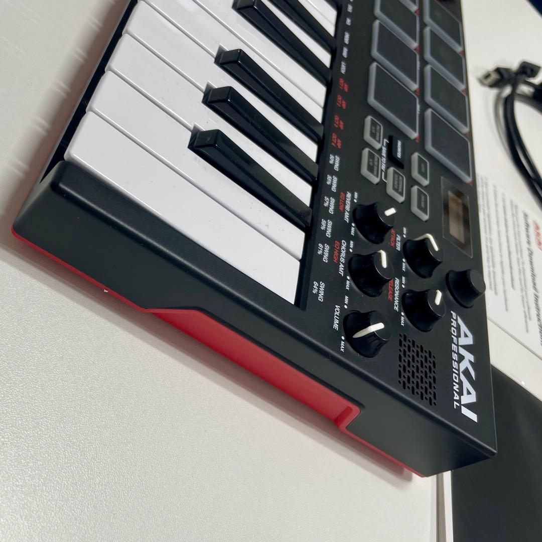 AKAI MPK mini play MIDIコントローラー