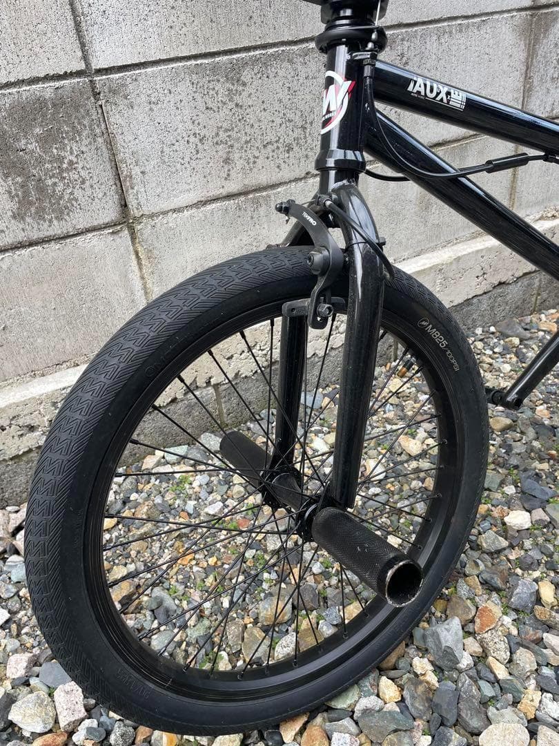 BMX MOTELWORKS AUX:E 20インチ ブラック