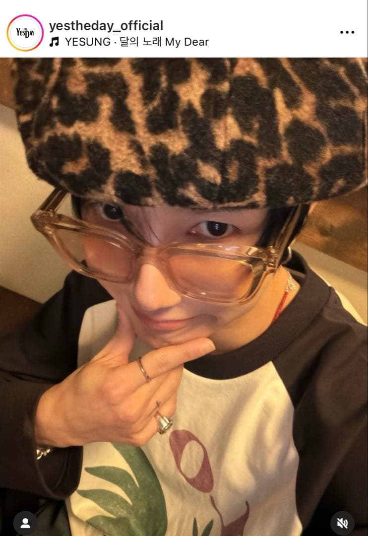 super junior イェソン mouse rabbit Tシャツ