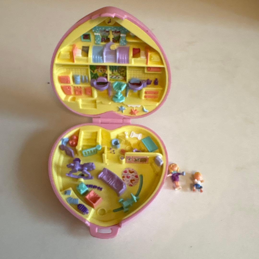 Polly Pocket ハート型ミニチュアハウス　ピンク