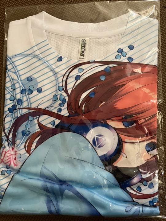 五等分の花嫁　フルグラフィックtシャツ 中野三玖