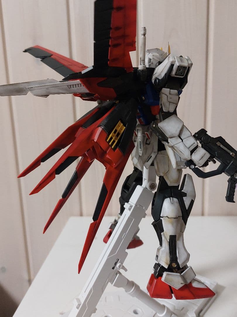 ガンプラ　MGストライクガンダムRM完成品