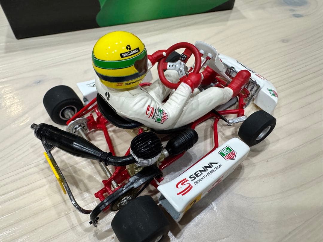 ミニチャンプス 1/18 Kart Paris-Bercy アイルトン・セナ