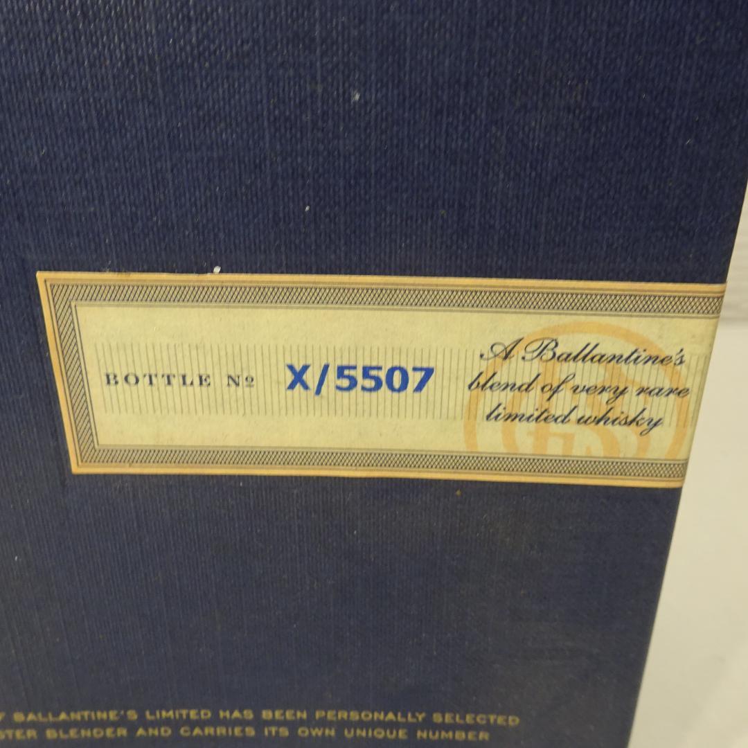 バランタイン リミテッド ブルーボトル 750ml 43%