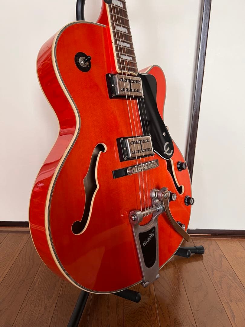 ギター Epiphone Emperor Swingster