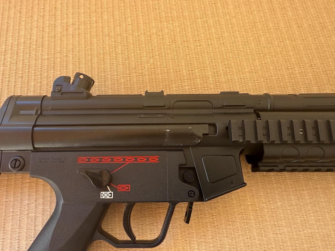 東京マルイ MP5 A5 R.A.S 10歳以上電動ガン マガジン2本付き