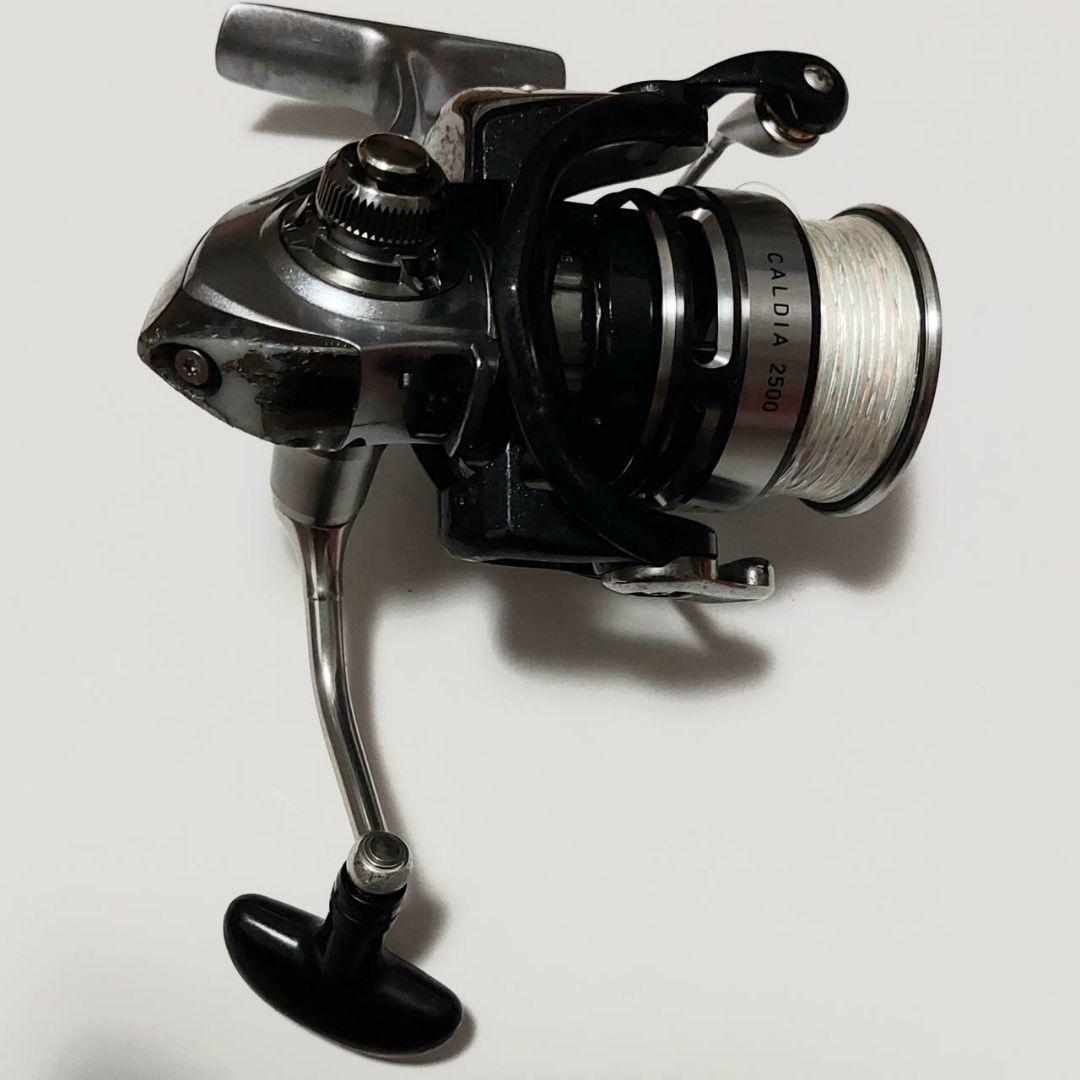DAIWA カルディア2500 PEとリーダー巻き付け済み