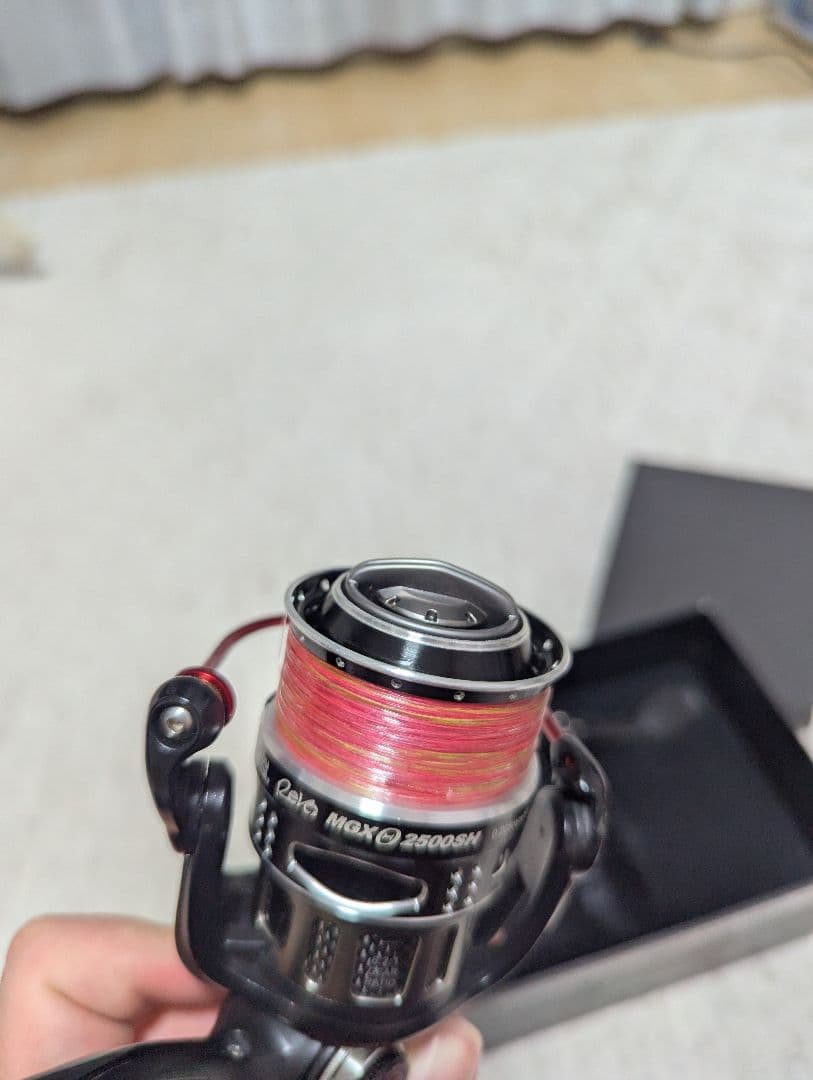 Abu Garcia Revo MGX Theta 2500SH　MGX θ