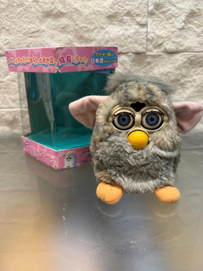 TOMY トミー Furby ファービー 王様 中古品 ４体セット