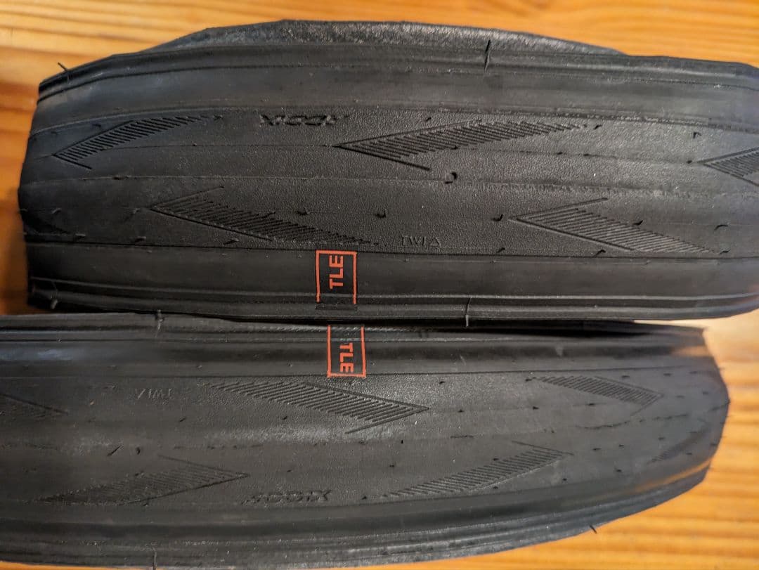 SCHWALBE PRO ONE チューブレスタイヤ 2本セット 700✕28c