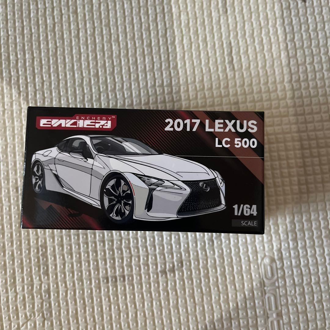 Lexus LC 500 2017 1/64ミニカー　トミカサイズ