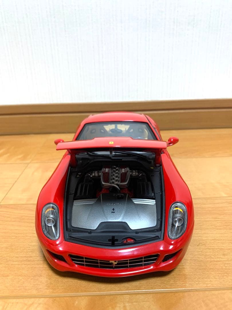 ミニカー Ferrari 599 GTB Fiorano 1/18