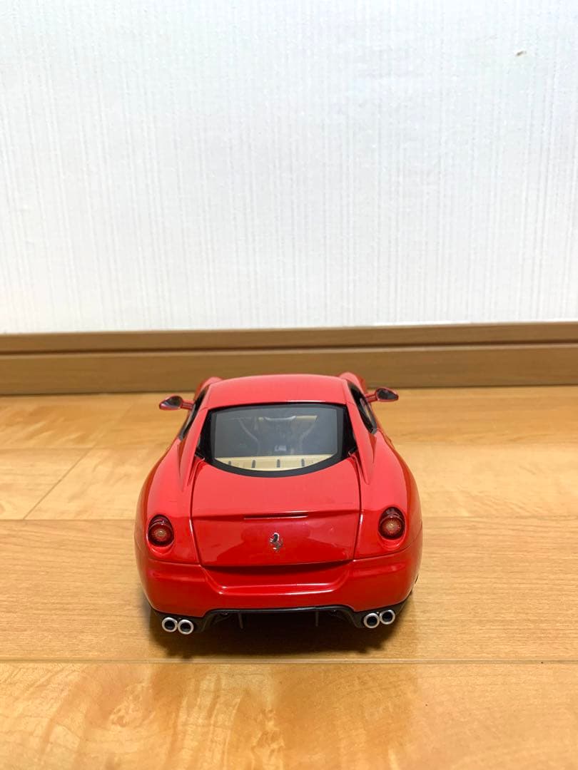 ミニカー Ferrari 599 GTB Fiorano 1/18
