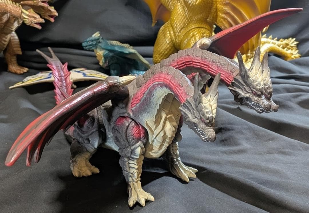 キングギドラ・デスギドラ・ダカーラ他「平成モスラ」登場（バンダイ）５体セット＋１