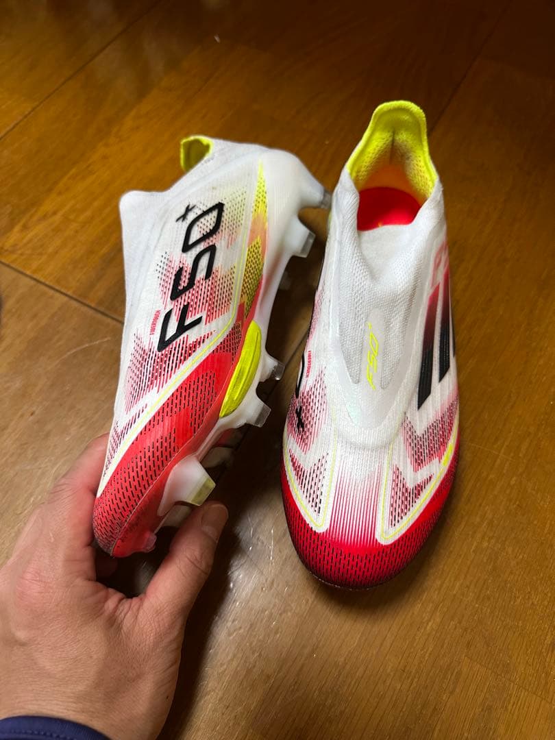 adidas F50 25 紐なし