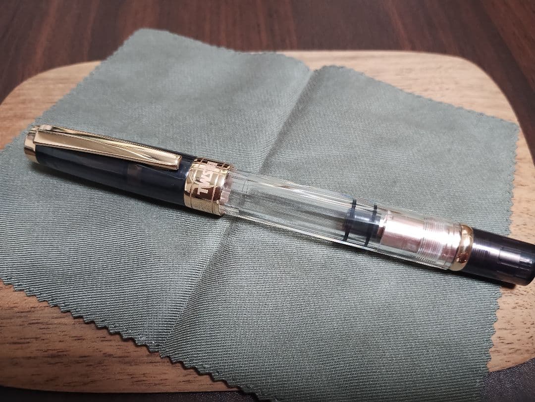 筆記具 TWSBI DIAMOND 580 Smoke Rose Gold stub