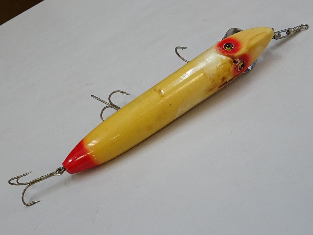 HEDDON MUSKY VAMP 8インチ R/W