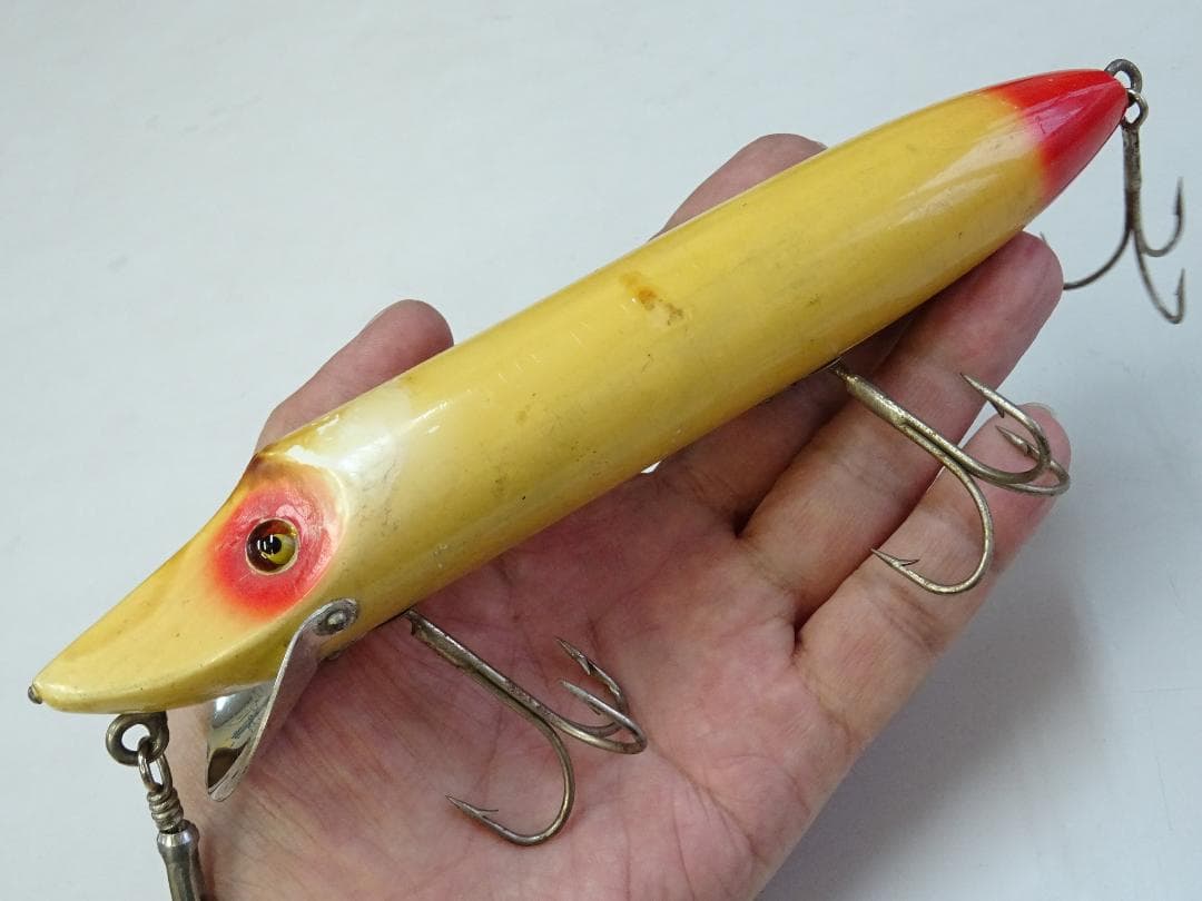 HEDDON MUSKY VAMP 8インチ R/W