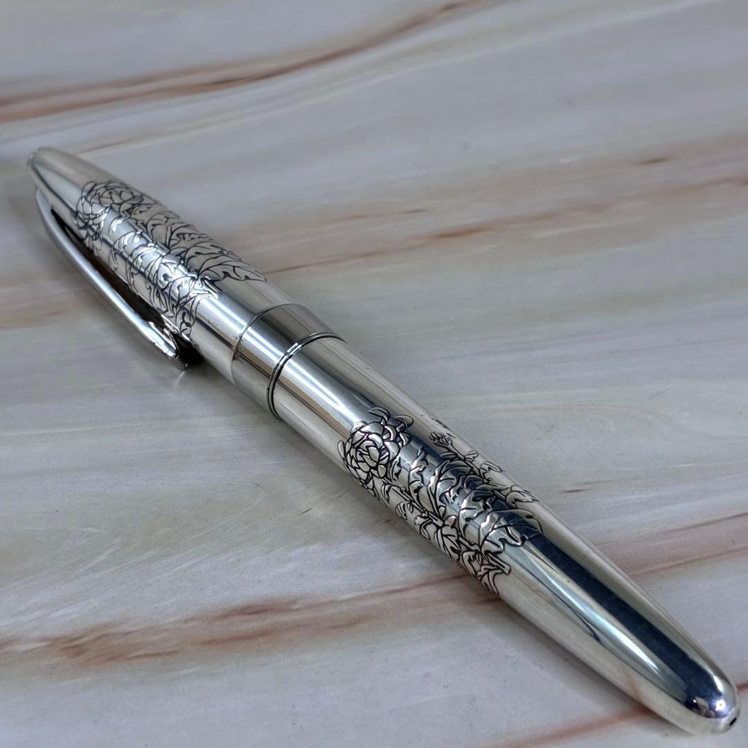 PILOT CUSTOM　万年筆 シルバーン　軸銀製　シルバー　ペン先K18 菊
