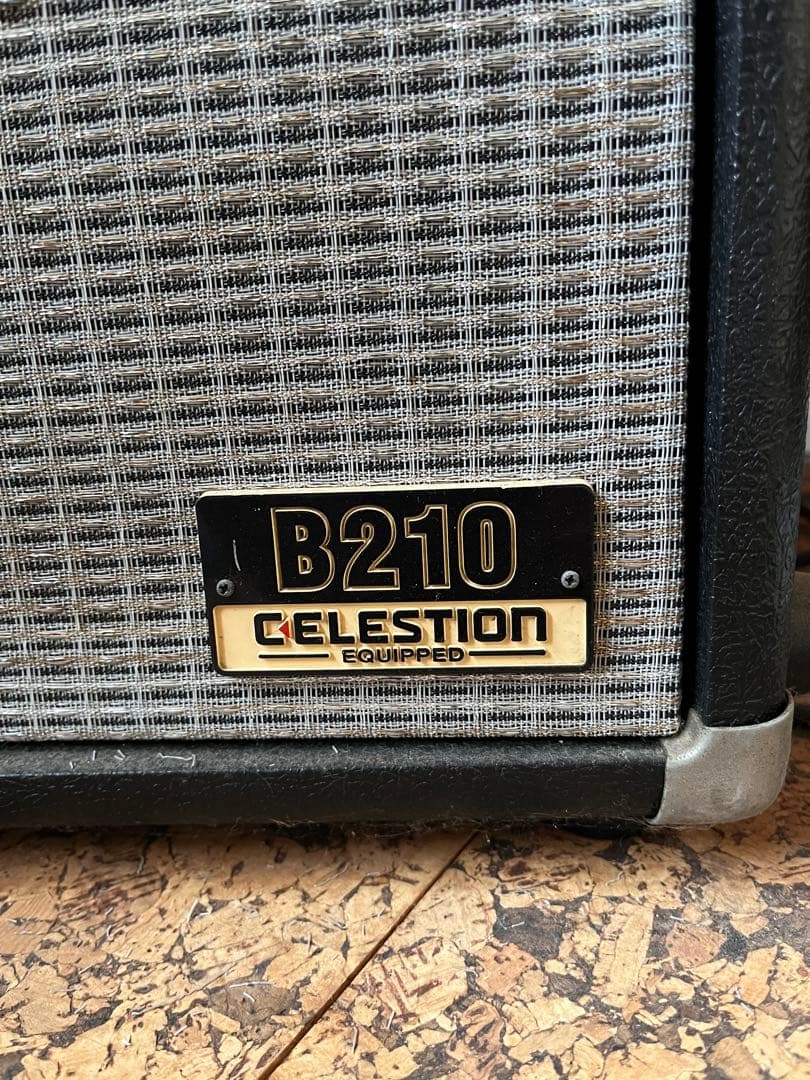 年代物Fender フェンダーベースマンB210celestionキャビネット