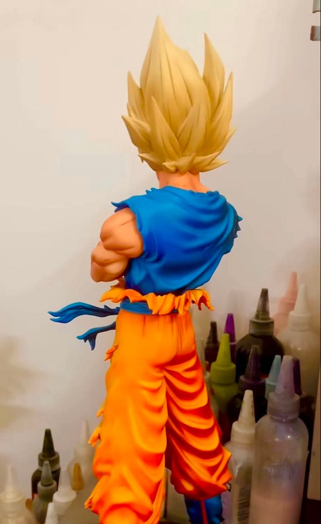 ドラゴンボールガレージキット　超サイヤ人孫悟空　スタチュー フィギュア