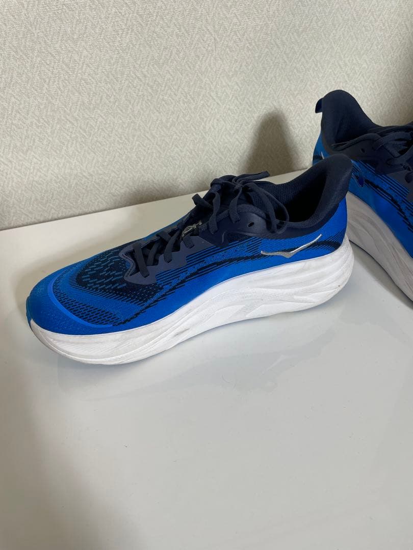 HOKA ホカ　SKYFLOW ブルー　サイズ28．0