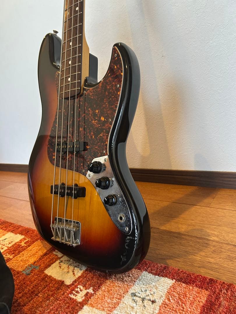 Fender JAZZ BASS エレキベース