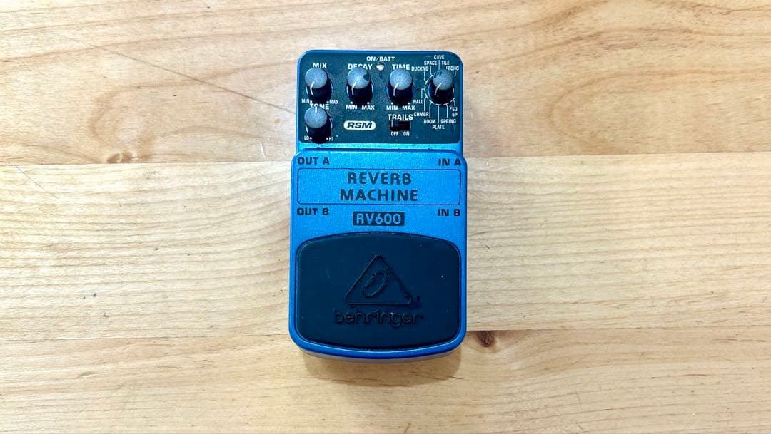 ギター Behringer RV600 REVERB MACHINE