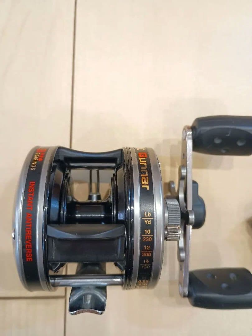 AbuGarcia ambassadeur 4600C　予備ハンドル付き